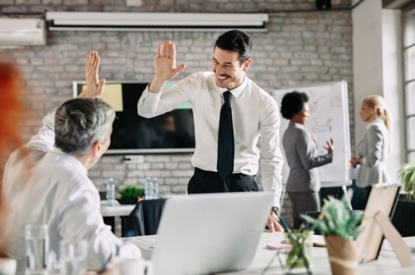 25 Tips to Become Proactive in the Workplace - ClockIt