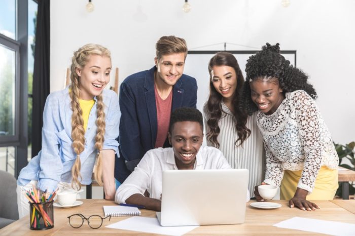 25 Tips to Become Proactive in the Workplace - ClockIt