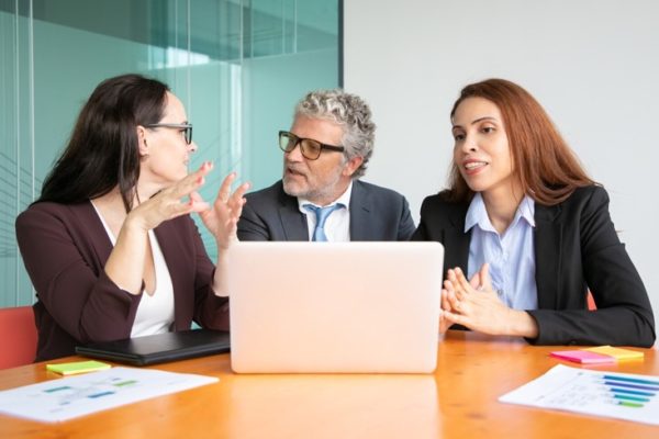 25 Questions about KPIs answered by the Experts - ClockIt